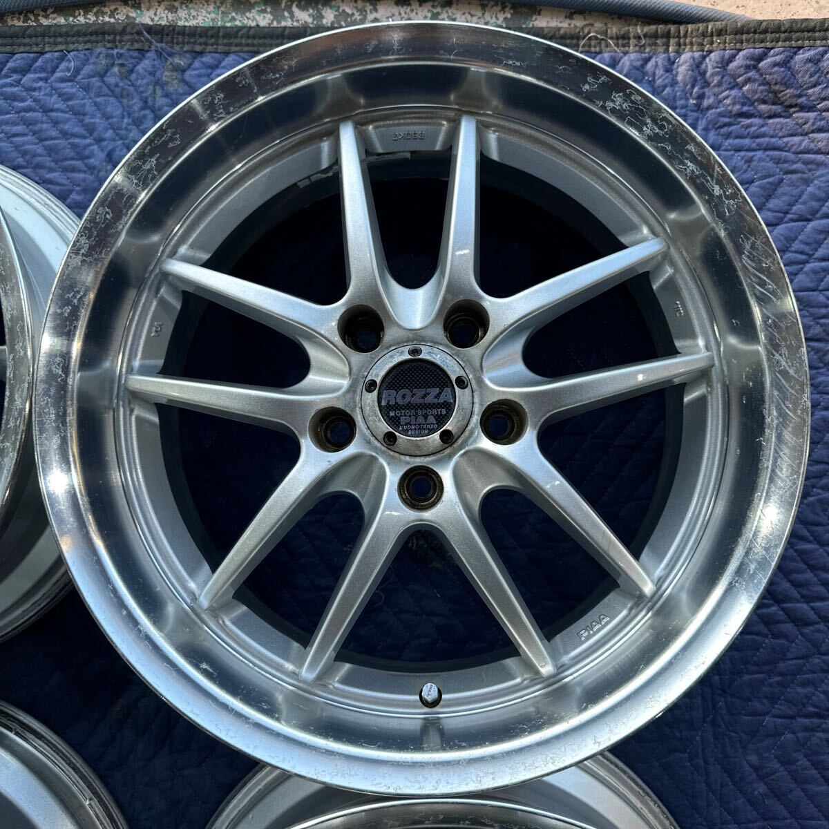 Yahoo!オークション - 【841】PIAA ROZZA 17インチ7.5J +44 5穴 PCD114...