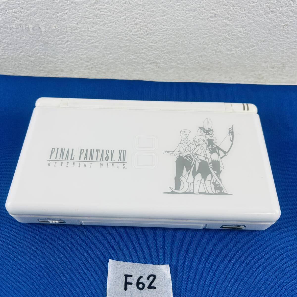 Yahoo!オークション - (ヤ)F62 ニンテンドーDSライト ファイナルファン...