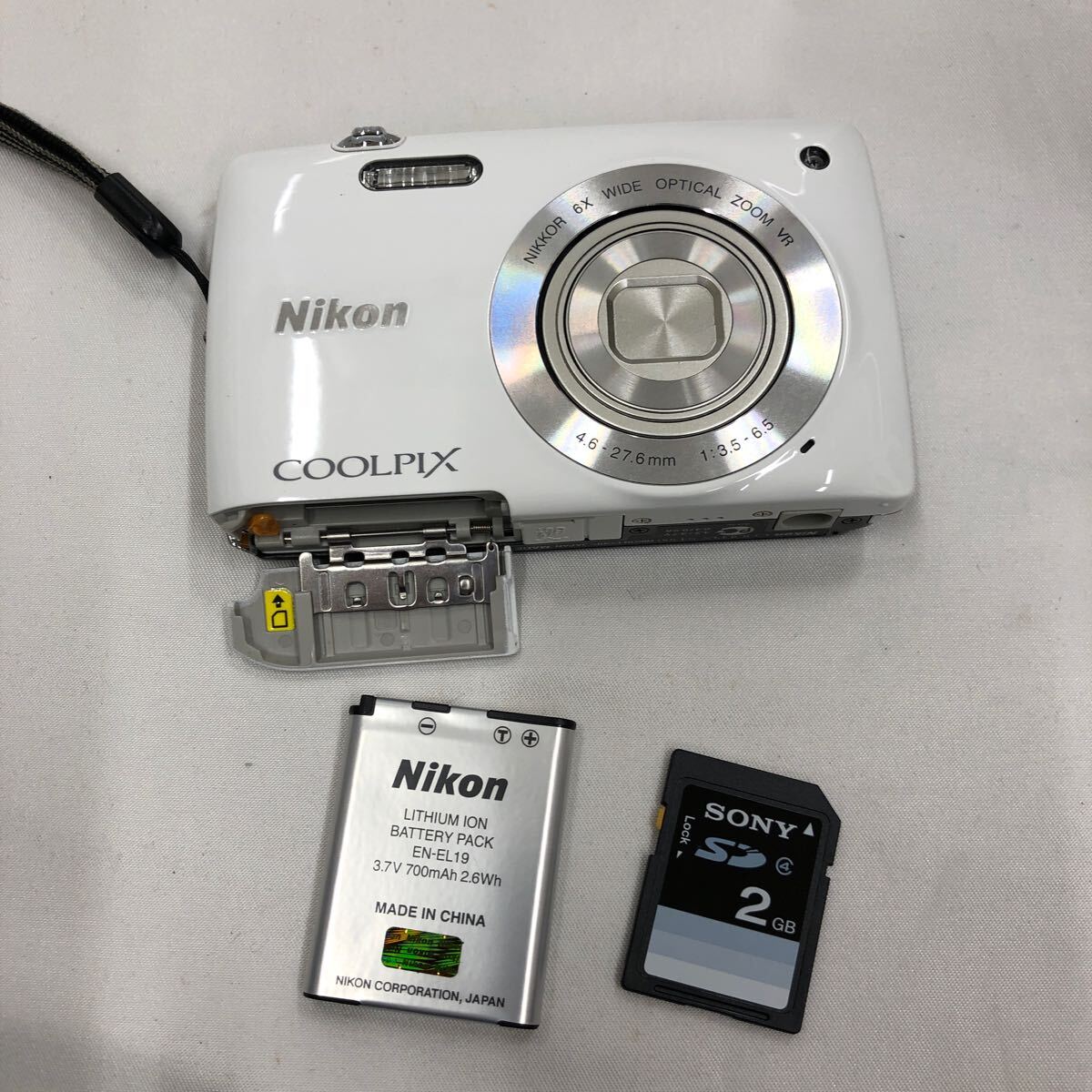Yahoo!オークション - Nikon ニコン COOLPIX S4300 コンパクトデジタル...