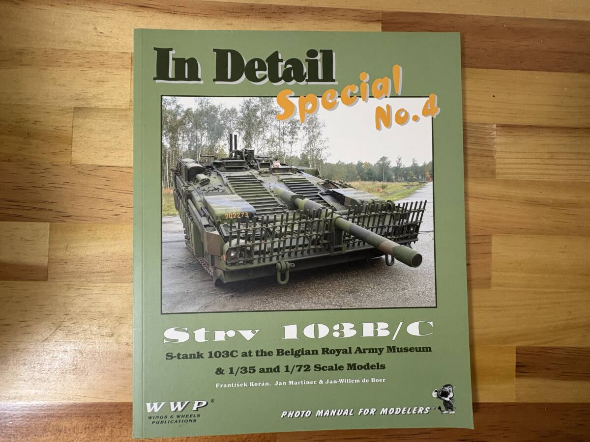 Yahoo!オークション - 洋書WWP Strv 103B/C