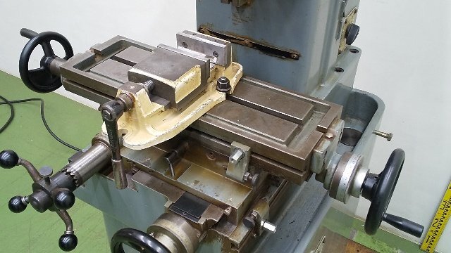 Yahoo!オークション - 牧野フライス 卓上フライス盤 MHJ-20 金属加工 ...