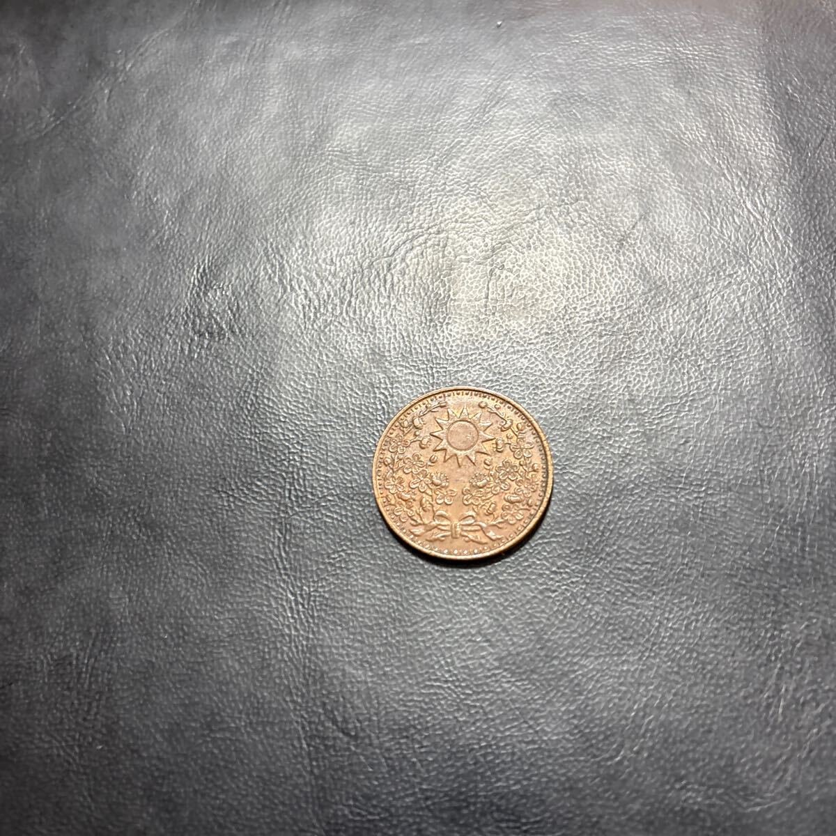 美品！！外国硬貨 中国古銭 一分銅貨 東三省 中華民国 18年 1枚★3－Funbid香港本地日本代購網站