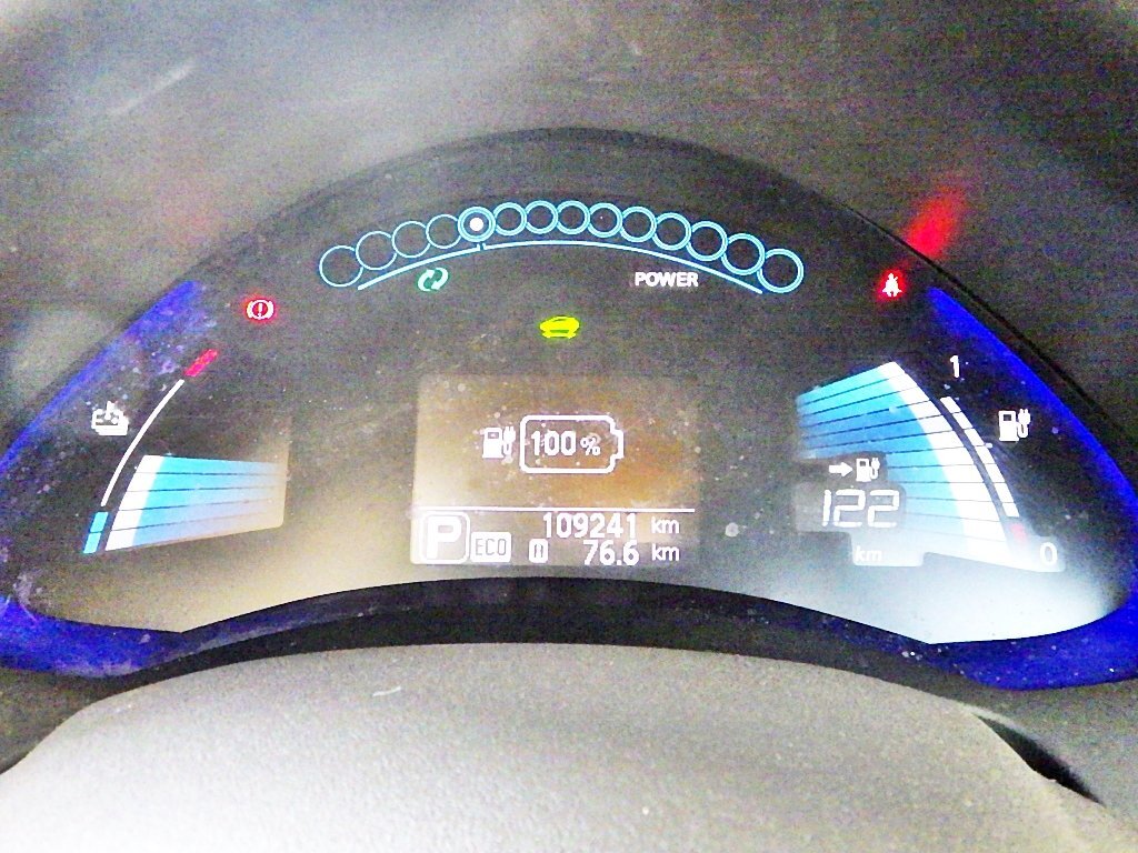 Yahoo!オークション - リーフ AZE0 EVバッテリー 9セグ 作動確認済み ...