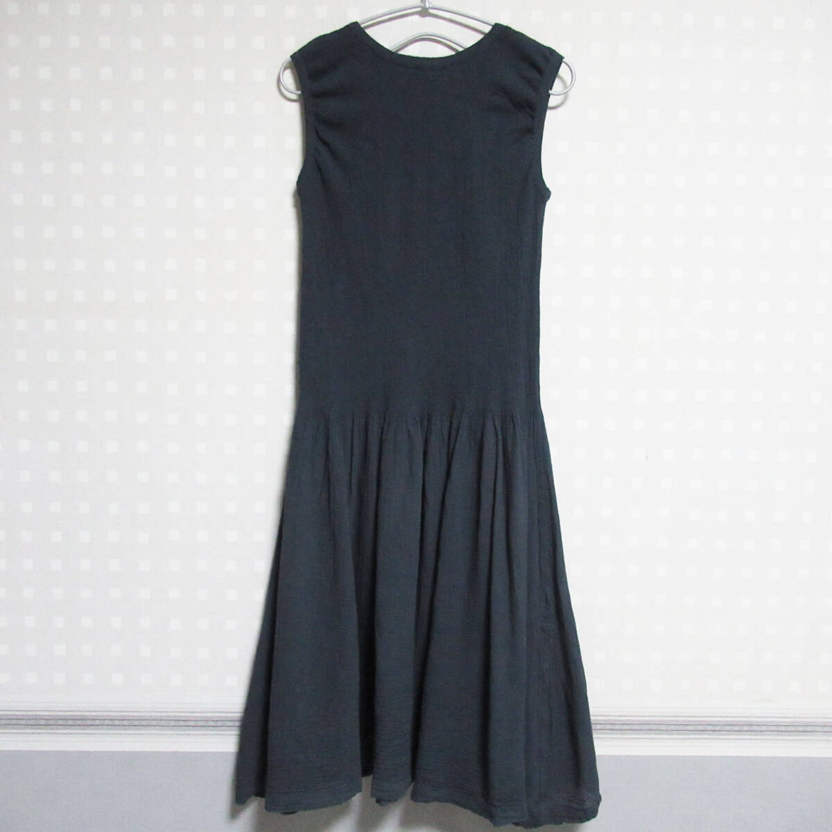 Yahoo!オークション - B54 イッセイミヤケ me プリーツ ノースリーブ ...