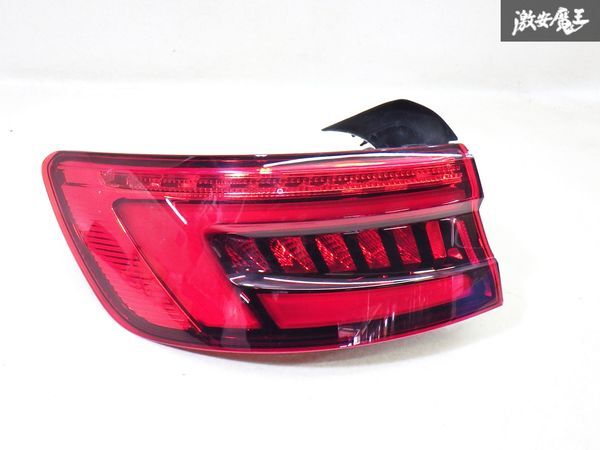 Yahoo!オークション - 【LED点灯OK】アウディ純正 A4セダン テールラン...