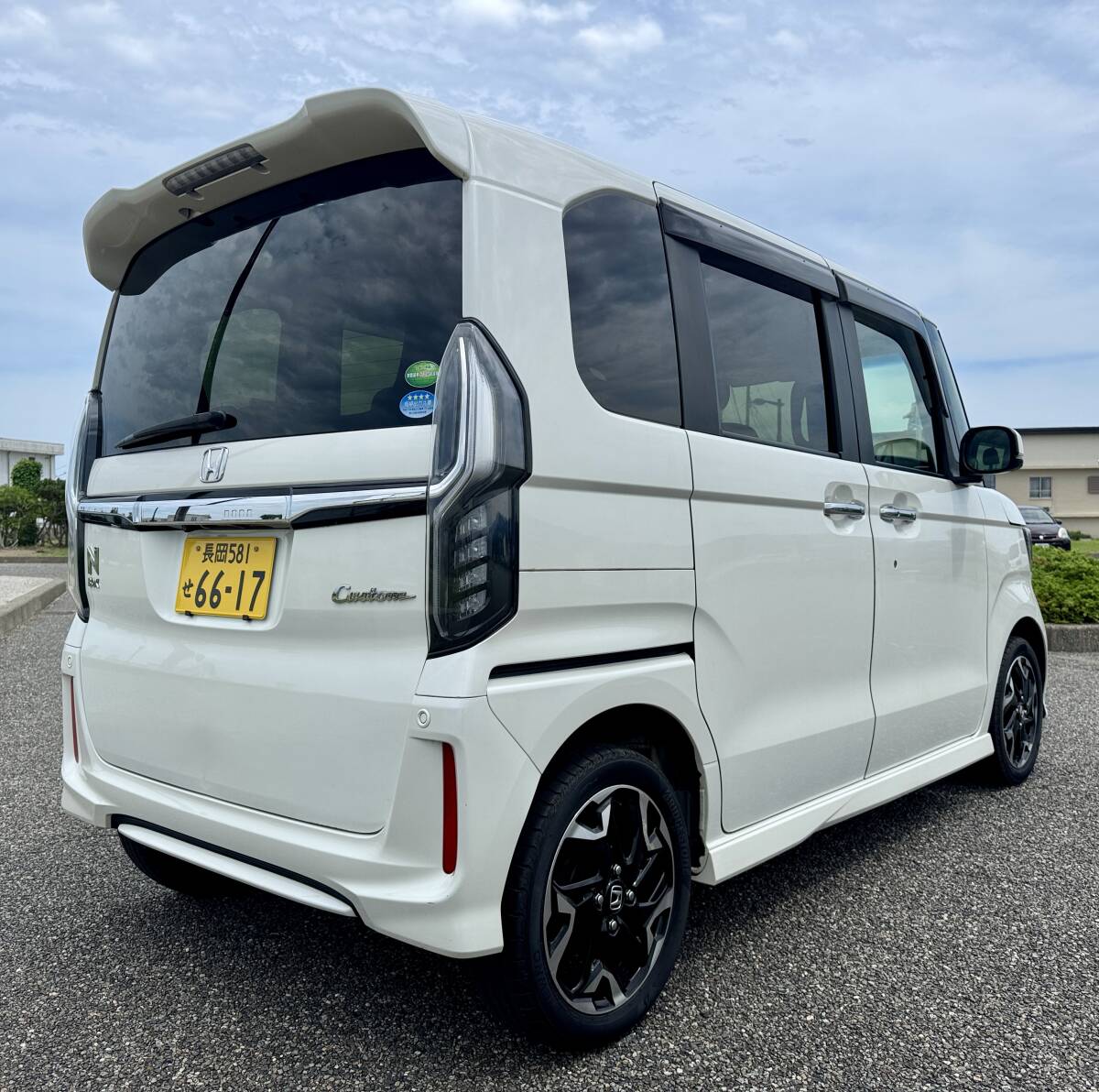 Yahoo!オークション - 車検2年付 H30 4WD N-BOXカスタム G.EXターボ ホ...