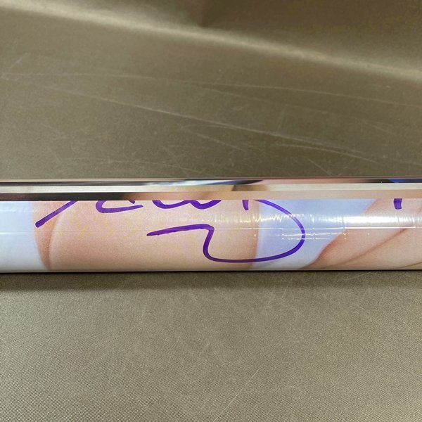 Yahoo!オークション - P147 未開封新品【 中村静香 2019年 カレンダー ...