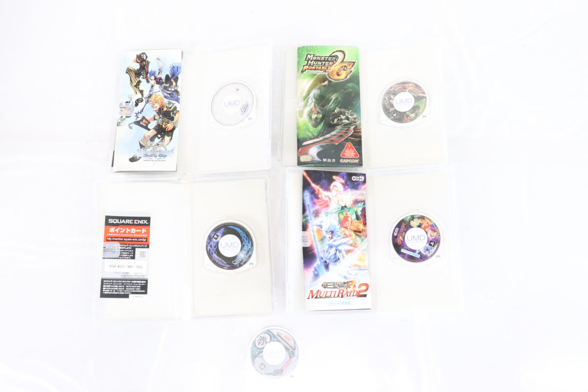 Yahoo!オークション - Sony PSPまとめ PSP－2000・1000 本体3台/カセ...