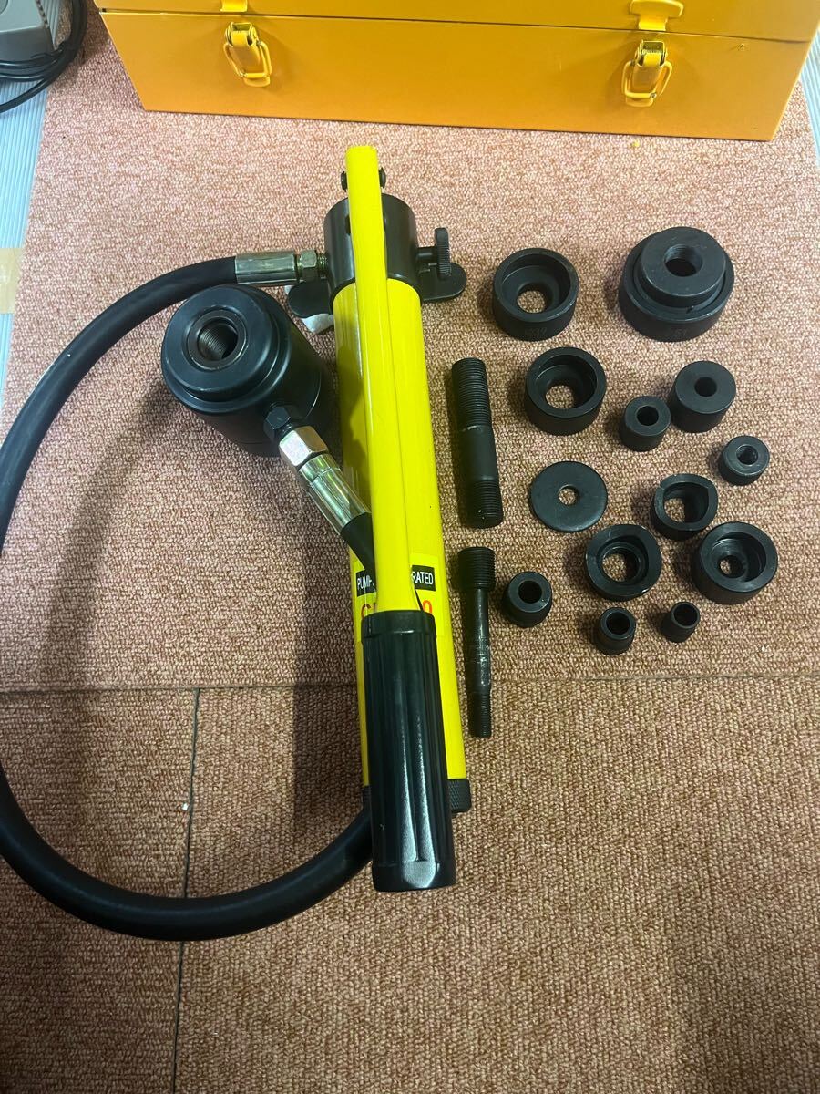 Yahoo!オークション - 手動油圧パンチャー SYK-8A ケース付き H