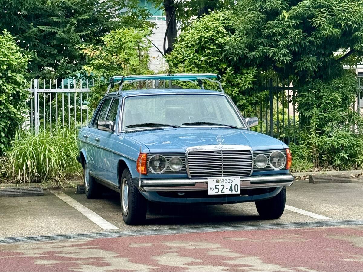 Yahoo!オークション - メルセデスベンツ W123 230