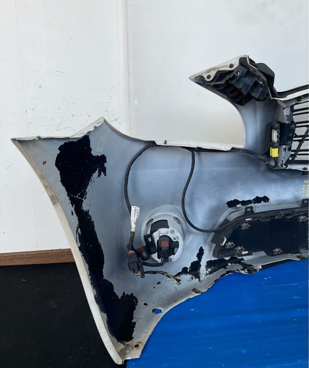 Yahoo!オークション - E フーガ DBA-Y51 フロントバンパーカバー ホワ...