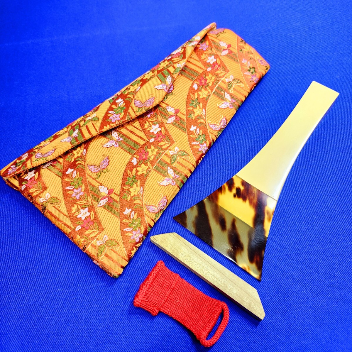 Yahoo!オークション - 三味線 撥 べっ甲 バチ 一枚甲 131g 長さ約 17cm...