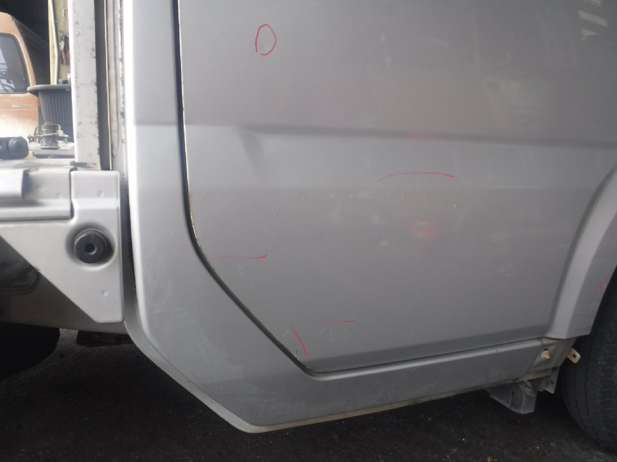 Yahoo!オークション - EBD-DA63T キャリー トラック 右 ドア ヒンジ バ...