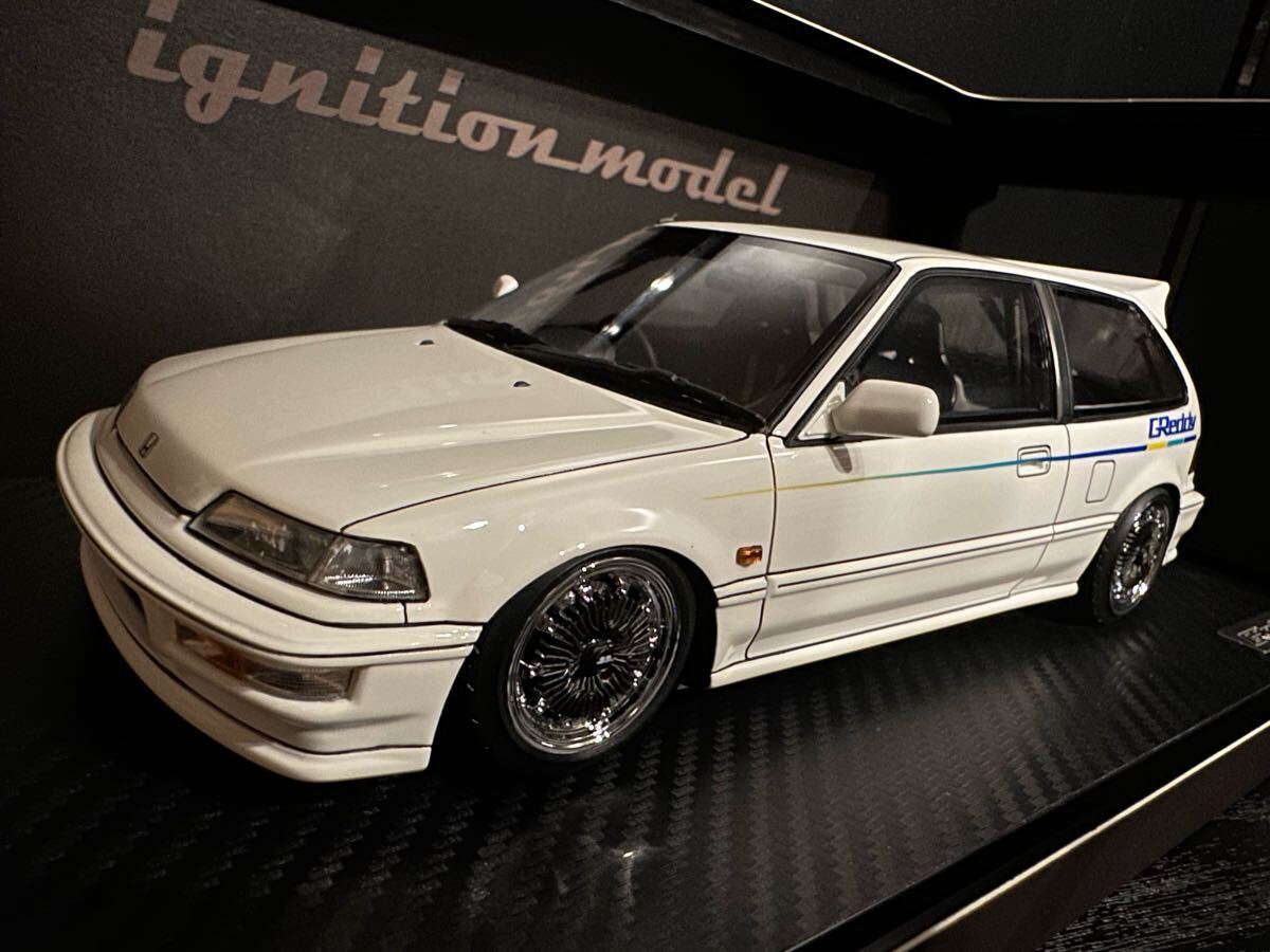 Yahoo!オークション - [新品] 1/18 IG3122 Honda CIVIC EF9 SiR White ...