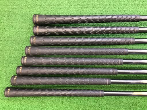 Yahoo!オークション - プロギア PRGR アイアンセット 915 CR TR-X 915 ...