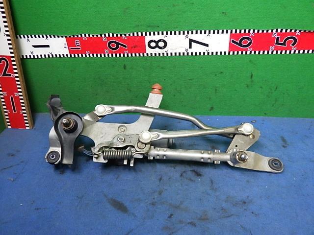 Yahoo!オークション - ヴォクシー DBA-ZRR85G Fワイパーモーター 85110...