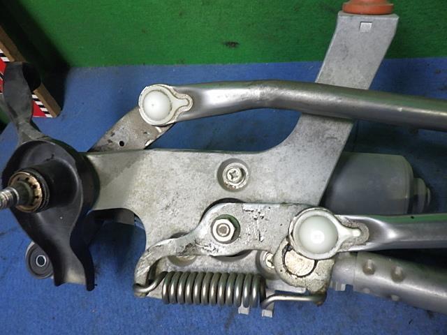 Yahoo!オークション - ヴォクシー DBA-ZRR85G Fワイパーモーター 85110...