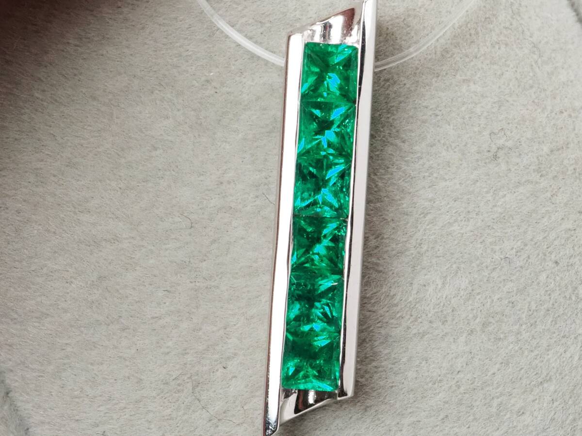 Yahoo!オークション - 【7356A】K18WG 天然エメラルド 1.21ct/3.26g ペ...