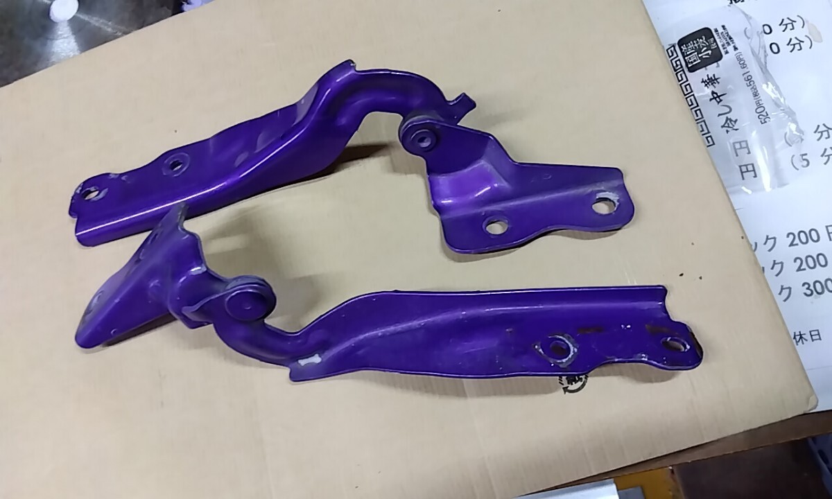 Yahoo!オークション - L700 ボンネットヒンジ 紫メタリック