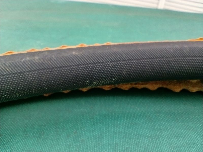 Yahoo!オークション - 650c 26インチチューブラータイヤ 2本セット TUF...