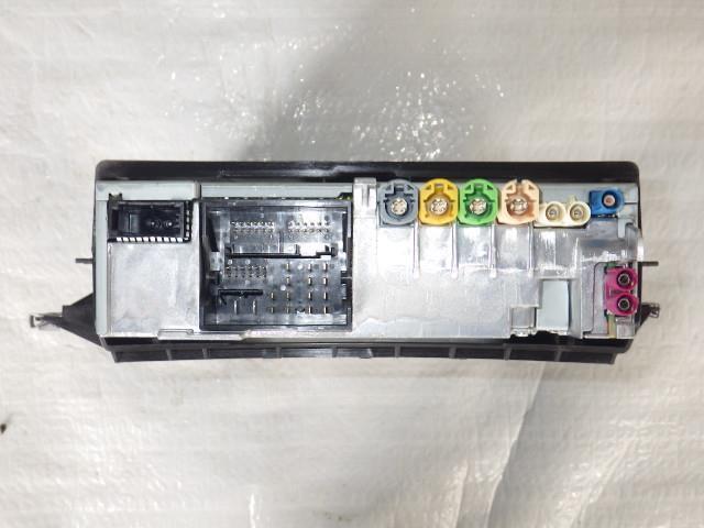 Yahoo!オークション - アウディ A4 DBA-8WCYRF オーディオ CYR LY9T MM...