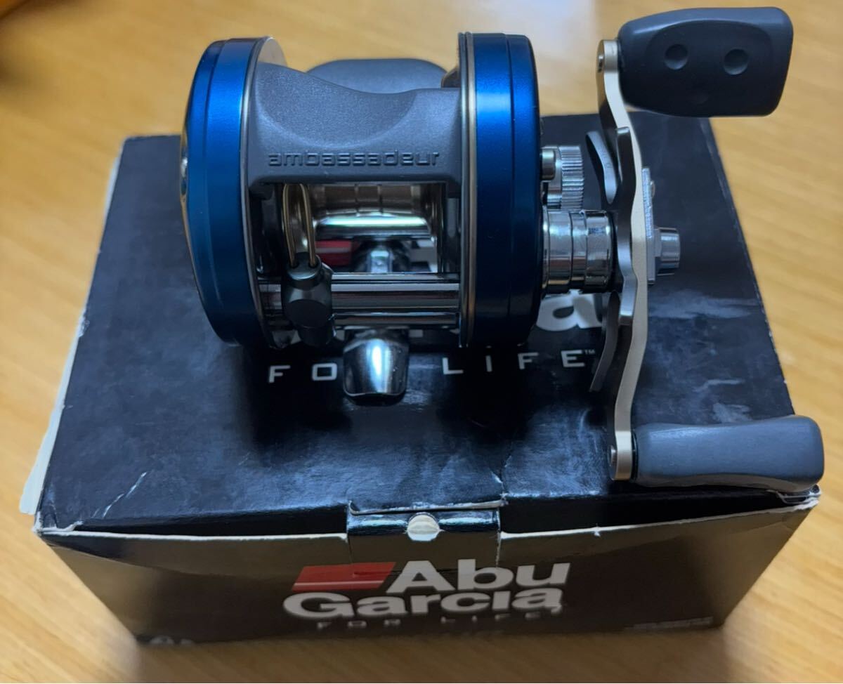 Yahoo!オークション - 新品未使用 Abu Garcia 5601 classic C4 左巻