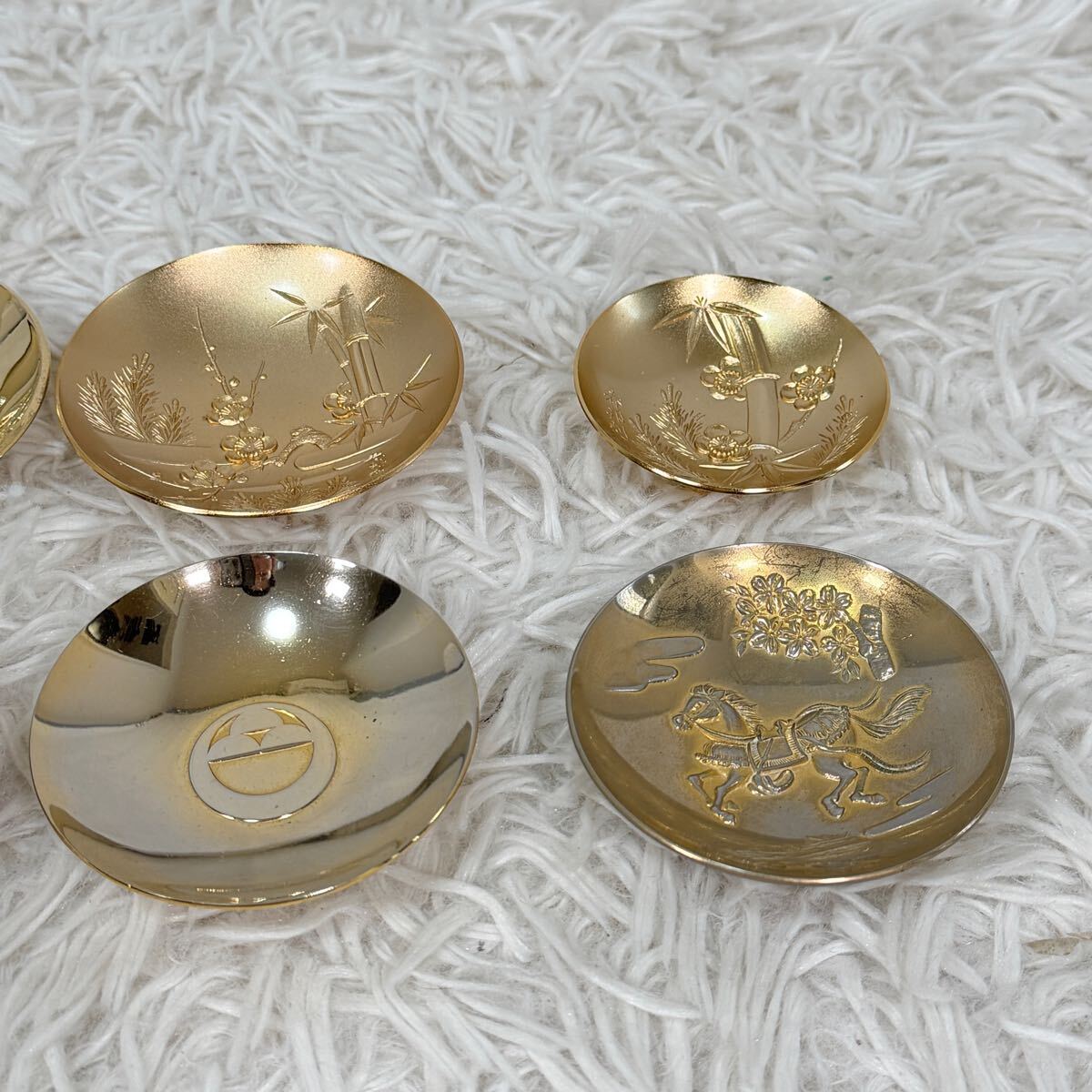 Yahoo!オークション - 【高砂殿 24KGP 金杯 8点セット】記念品 飾皿 金...