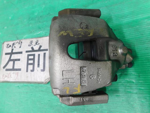 Yahoo!オークション - プレマシー DBA-CREW 左Fキャリパー 20Z LF-VD 3...