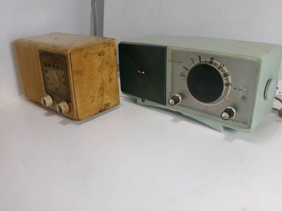 Yahoo!オークション - SANYO SS-56 & NATIONAL 型番不明のラジオ どち...