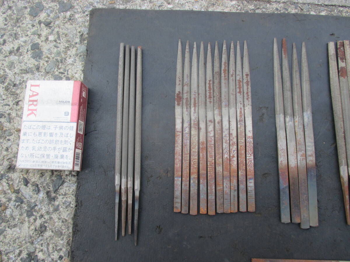 Yahoo!オークション - v134 ヤスリいろいろ 49本 ジャンク品