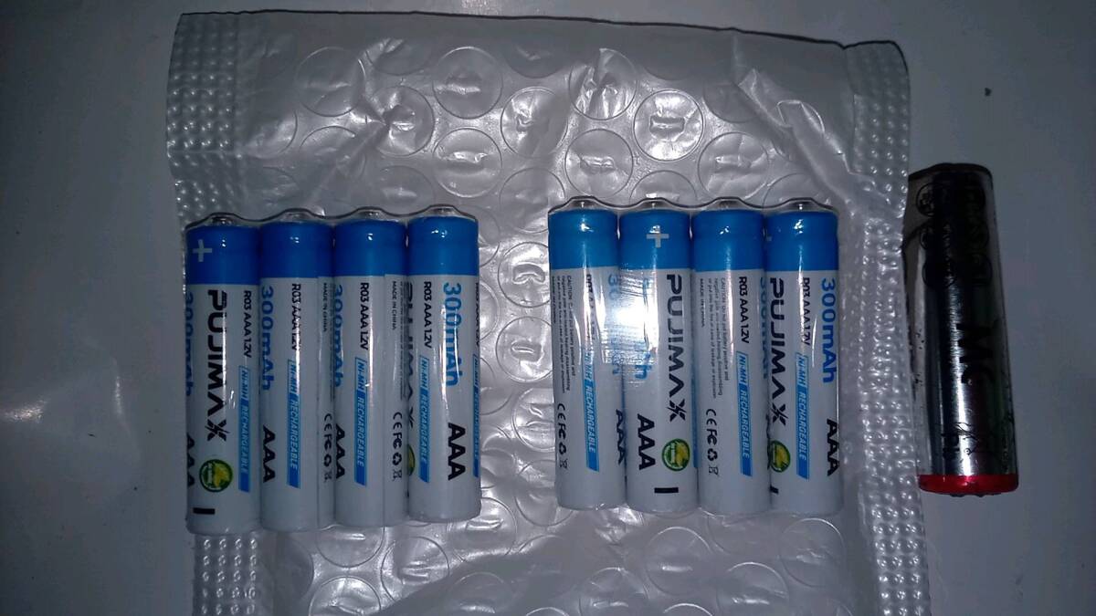 Yahoo!オークション - 単4電池 AAA電池 1.2V 300mAh 8本セット 充電池 ...