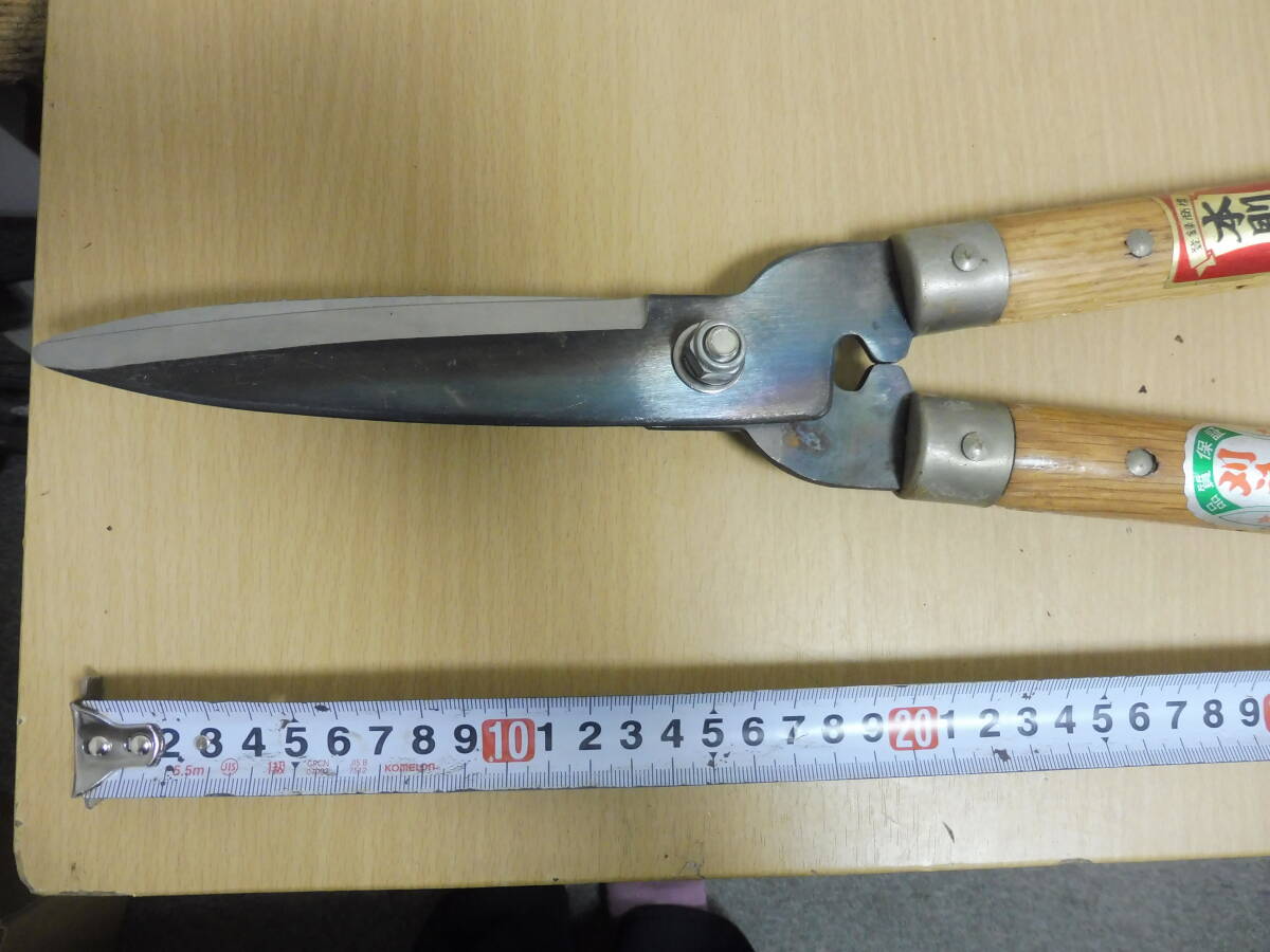 Yahoo!オークション - 「764/T2B」まとめて2点 本則光 刈込鋏(大) 苅込...