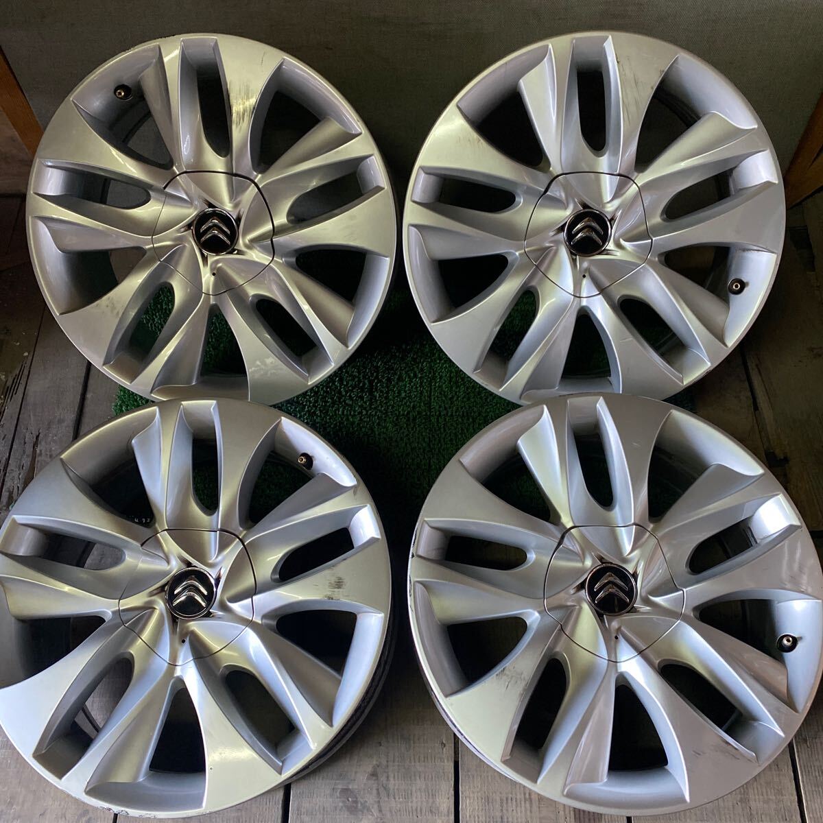 Yahoo!オークション - シトロエン純正ホイール DS5 17インチ 17×7.5J ...