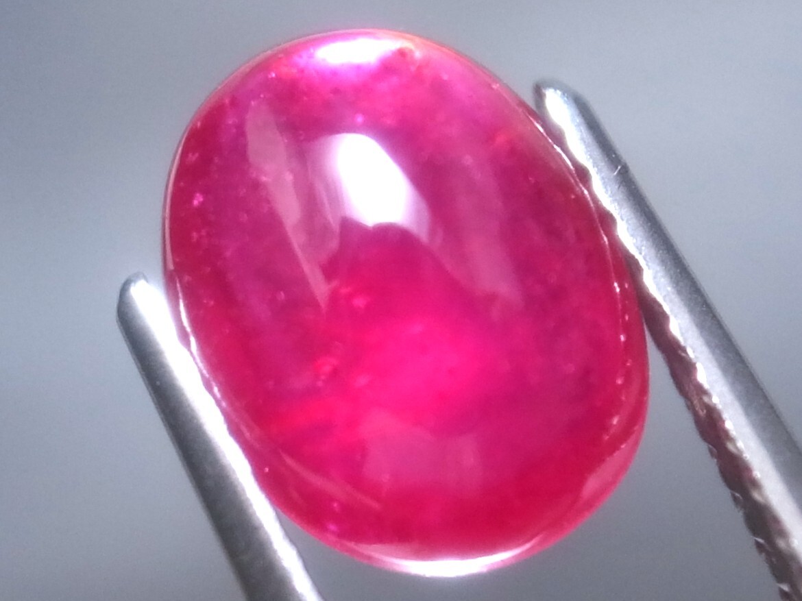 Yahoo!オークション - 2.91ct 新品・天然ルビーカボションカット モザ...