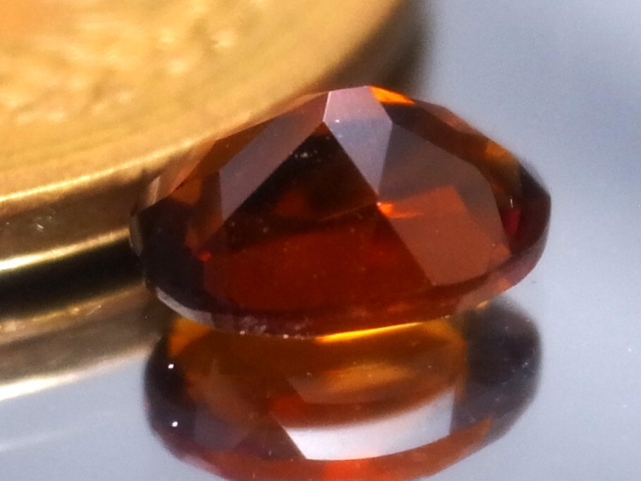 Yahoo!オークション - 0.76ct b 新品・天然スペサルティンガーネット ...