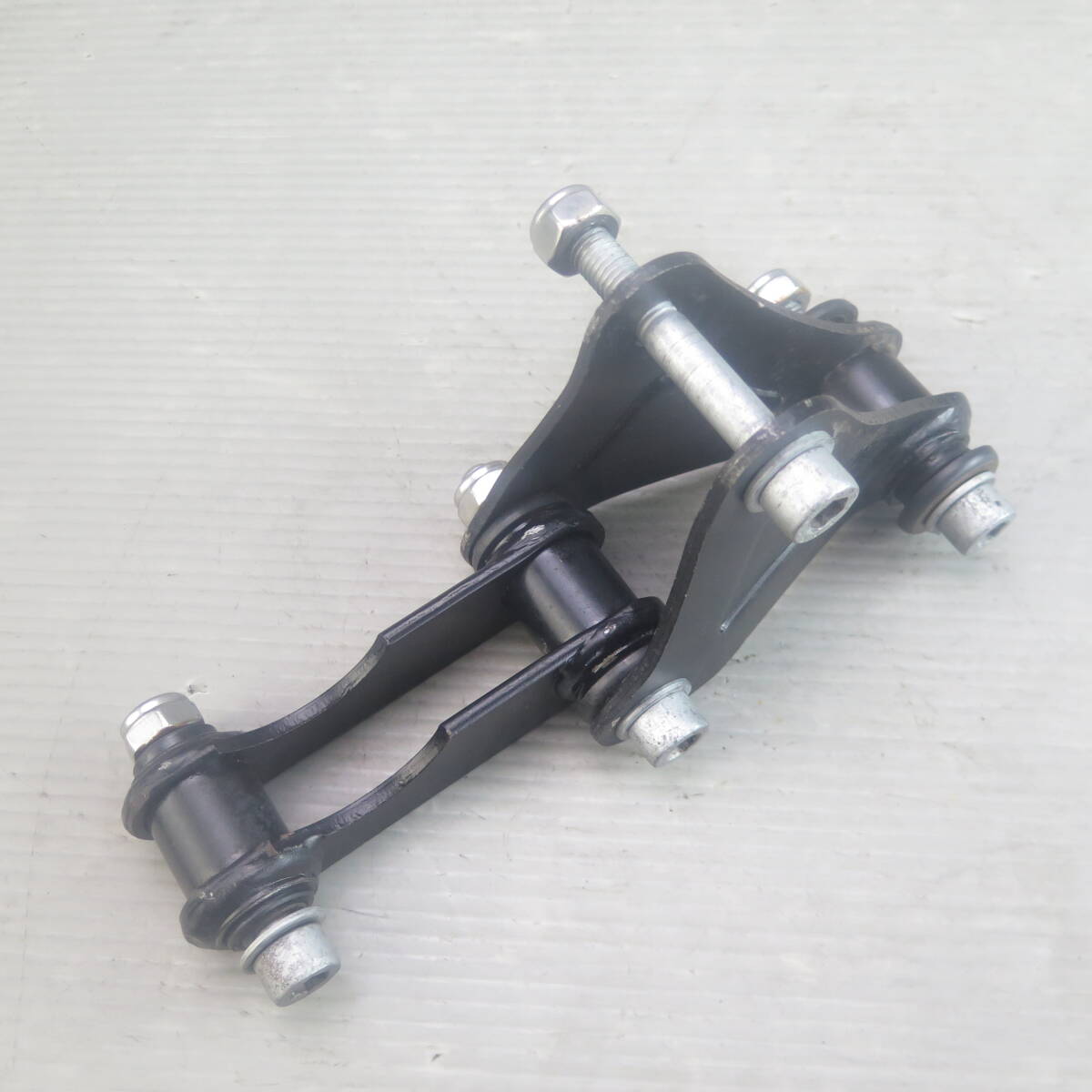 Yahoo!オークション - アプリリア RS50 [ZD4MMA] 純正 リアサスペンシ...