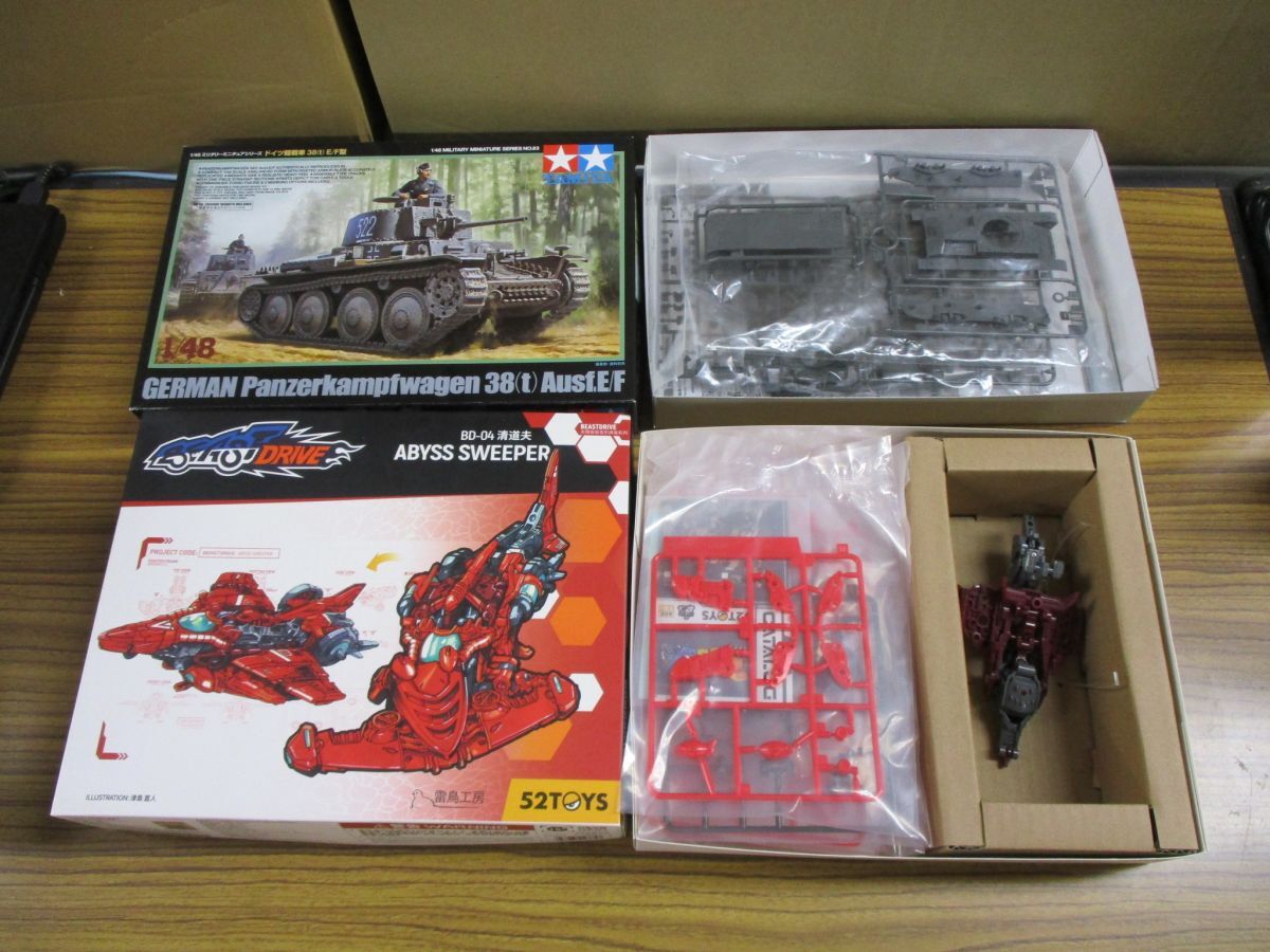 Yahoo!オークション - #w17【梱120】バンダイ RX-78-2ガンダム 日産GT-...