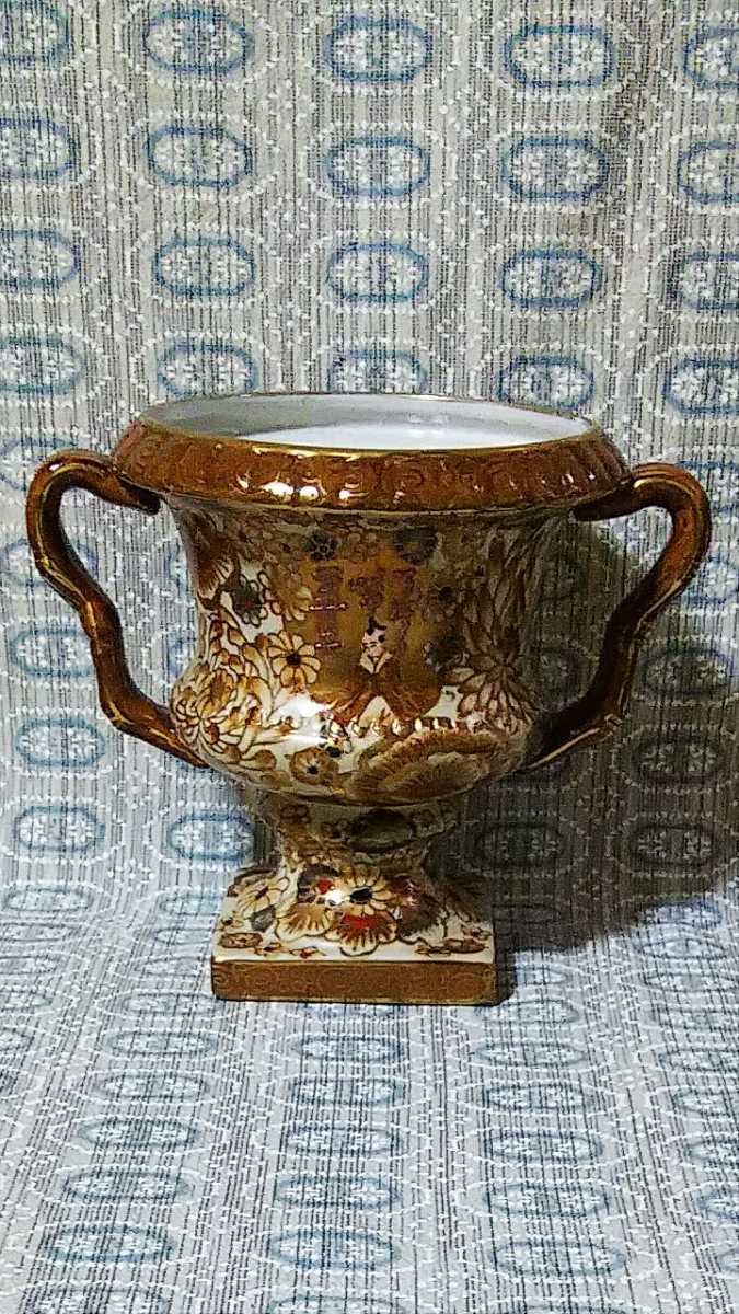 珍品 金襴手 磁器トロフィー 裏印有り(オールドニッポン 薩摩焼 珍品 金襴手 磁器トロフィー 裏印有り(オールドニッポン 薩摩焼