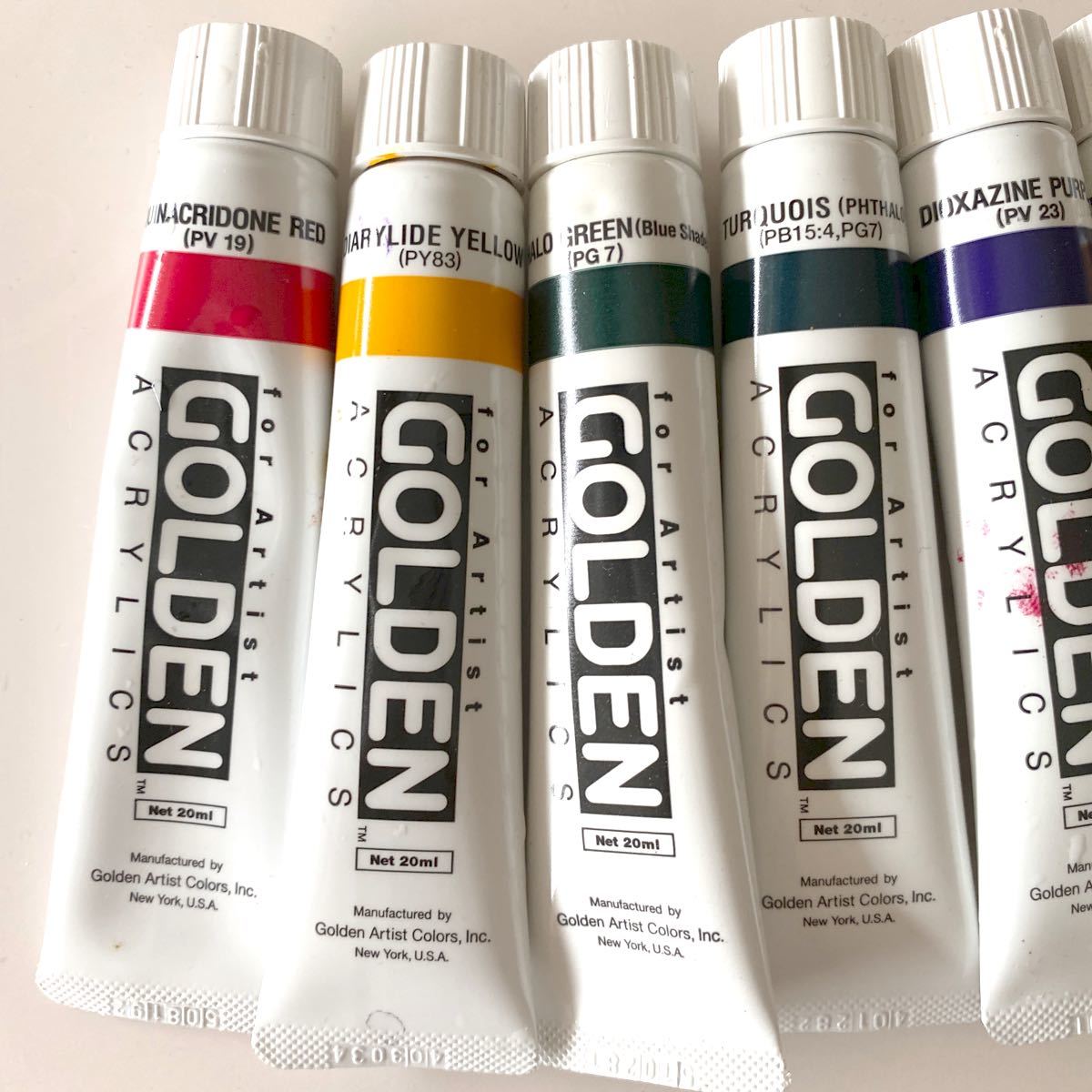 アクリル絵の具 8色 ゴールデン GOLDEN|Yahoo!フリマ(旧PayPay アクリル絵の具 8色 ゴールデン GOLDEN|Yahoo!フリマ(旧PayPay
