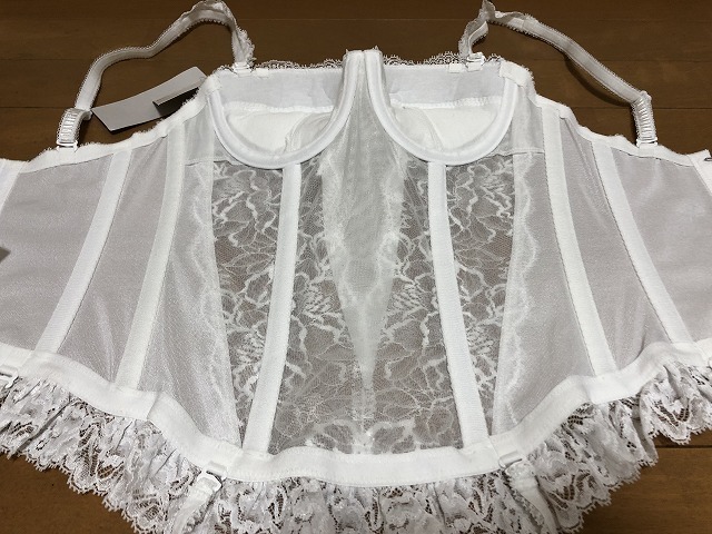 Yahoo!オークション - 新品Triumph【トリンプ】ブライダルインナー A75...