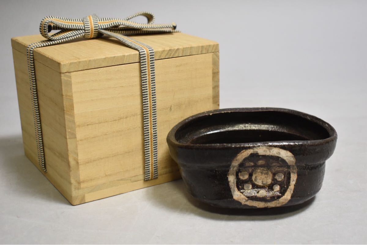 Yahoo!オークション - 【英】A193 時代 黒織部茶碗 日本美術 美濃焼 茶...