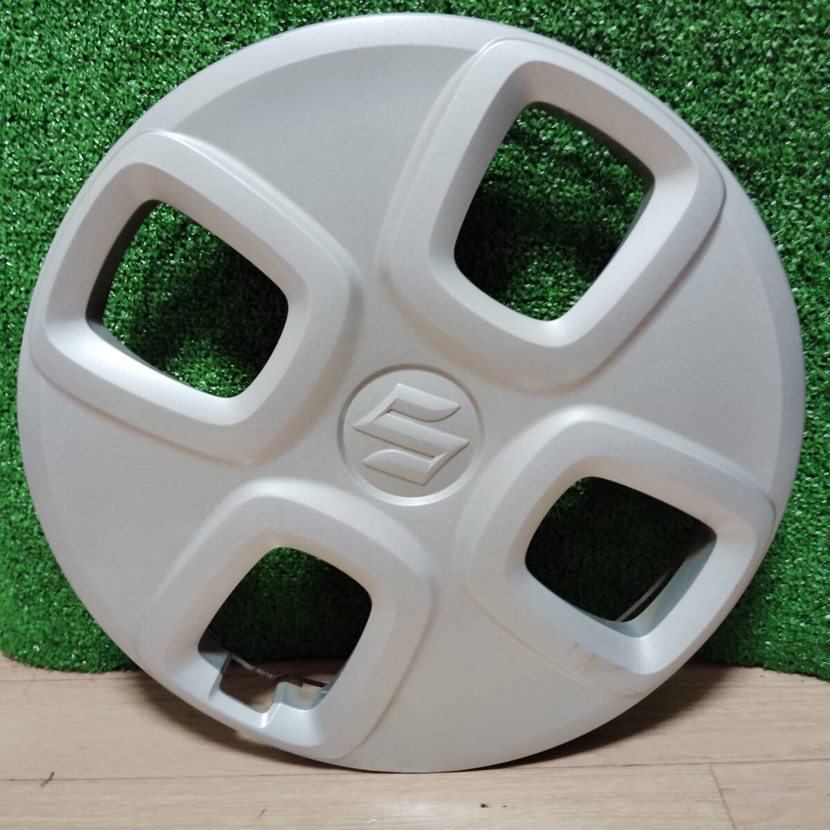 Yahoo!オークション - スズキ純正 HA36系 アルト ホイールカバー 13イ...