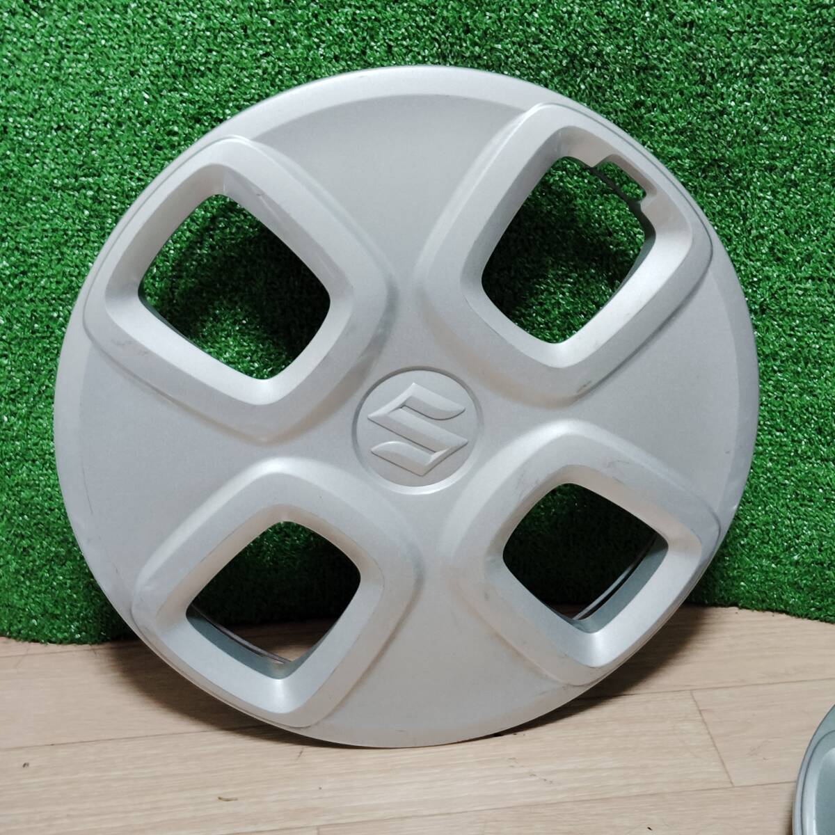 Yahoo!オークション - スズキ純正 HA36系 アルト ホイールカバー 13イ...