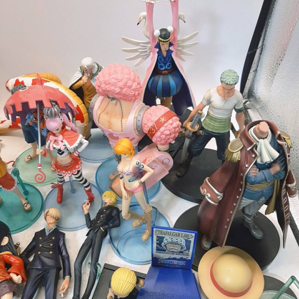 Yahoo!オークション - k74 おもちゃ まとめ ワンピース one peace フィ...