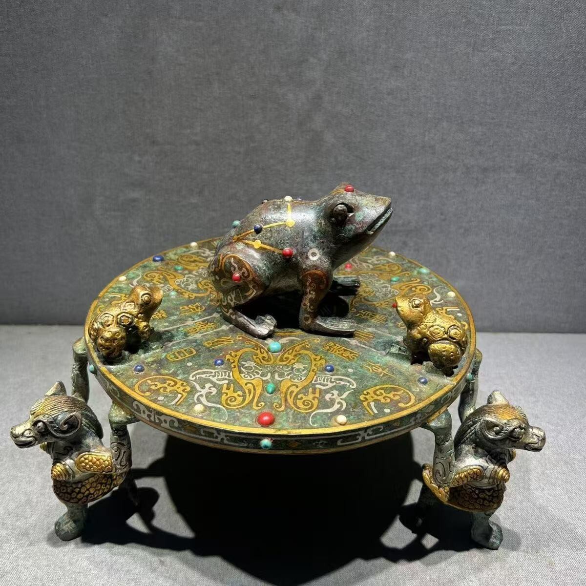 Yahoo!オークション - 723-178 漢代 青銅 錯金銀 蛤蟆 羅盤 中国 古玩 ...