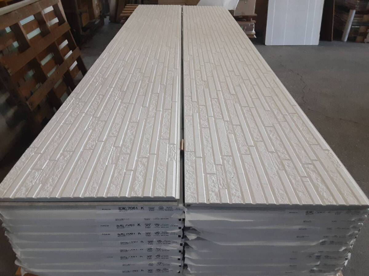 Yahoo!オークション - 【 サイディング+出隅 】1615 KMEW [ EW7061H 15...