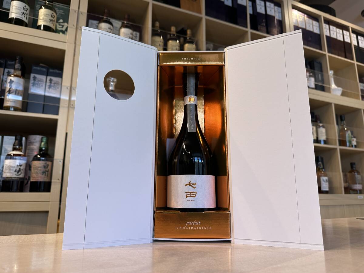 Yahoo!オークション - 71136 七田 純米大吟醸 パルフェ 箱付 720ml 16...