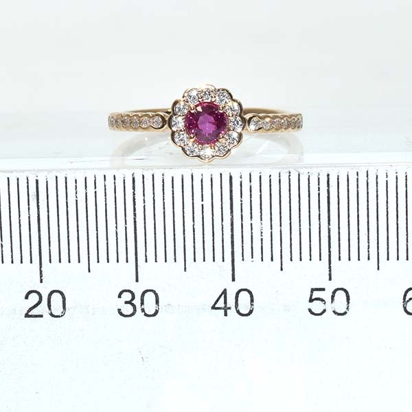 Yahoo!オークション - 《SALE》ピンクサファイア 0.37ct ダイヤモンド ...