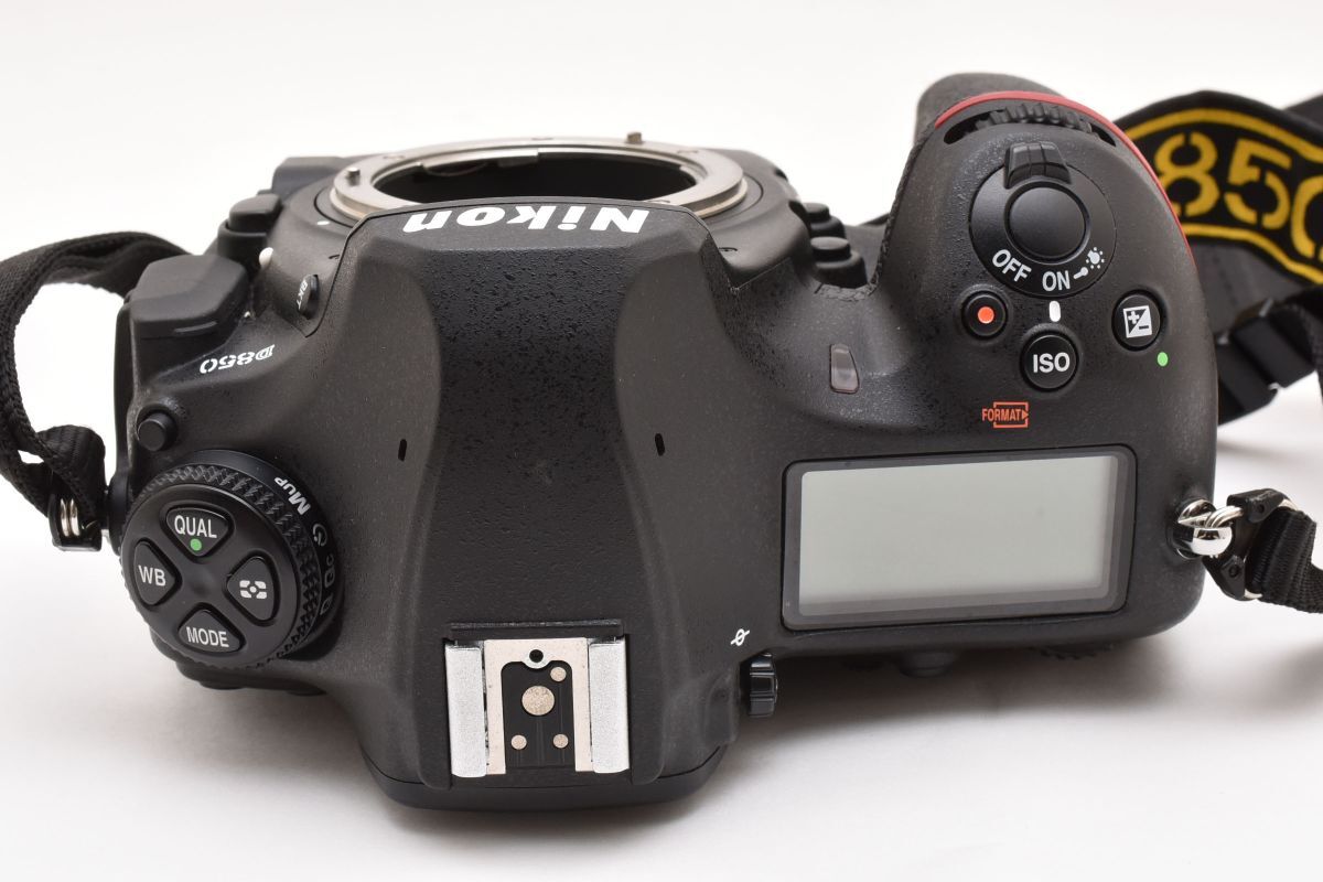 Yahoo!オークション - #d273 極上美品 Nikon ニコン D850 ボディ シャ...