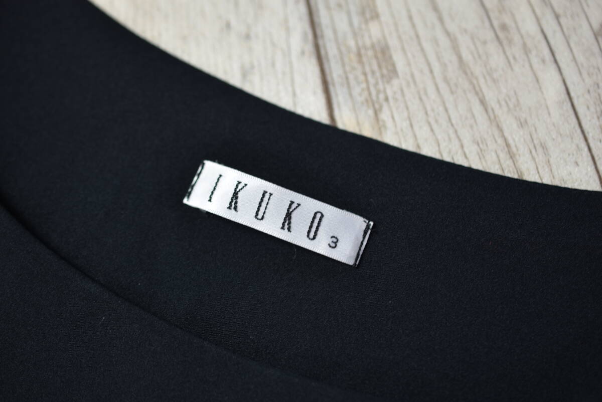 Yahoo!オークション - IKUKO イクコ 半袖チュニック 黒色 サイズ3 薄手